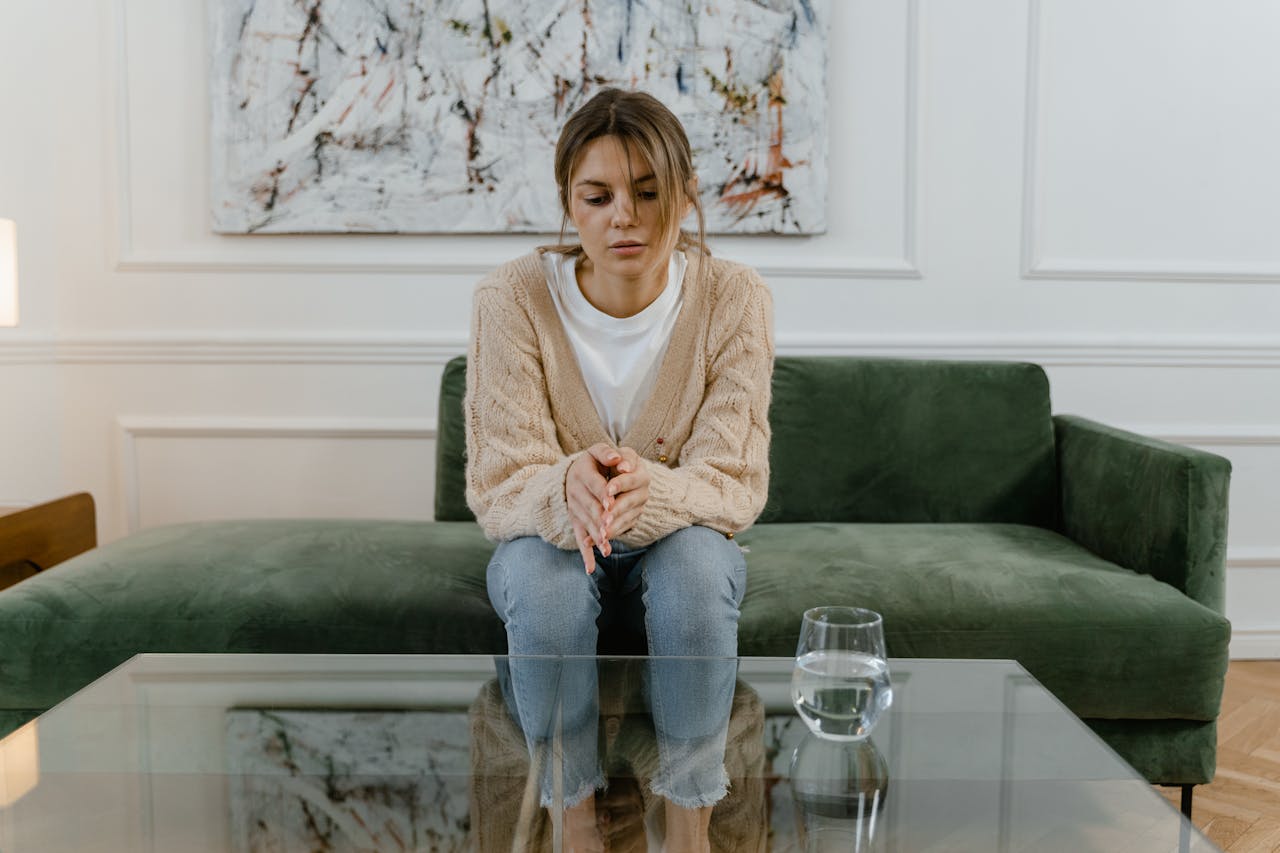 Understanding Trauma Bonding: Signs and Recovery Strategies Understanding Trauma Bonding: Signs and Recovery Strategies